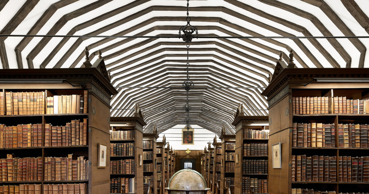 St John's College - Wright & Wright